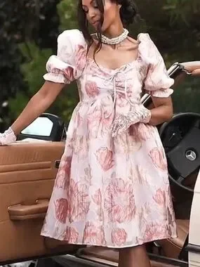JessaKae | Dresses | Jessakae Women Xl Pink Gold Metallic Floral Puff ...